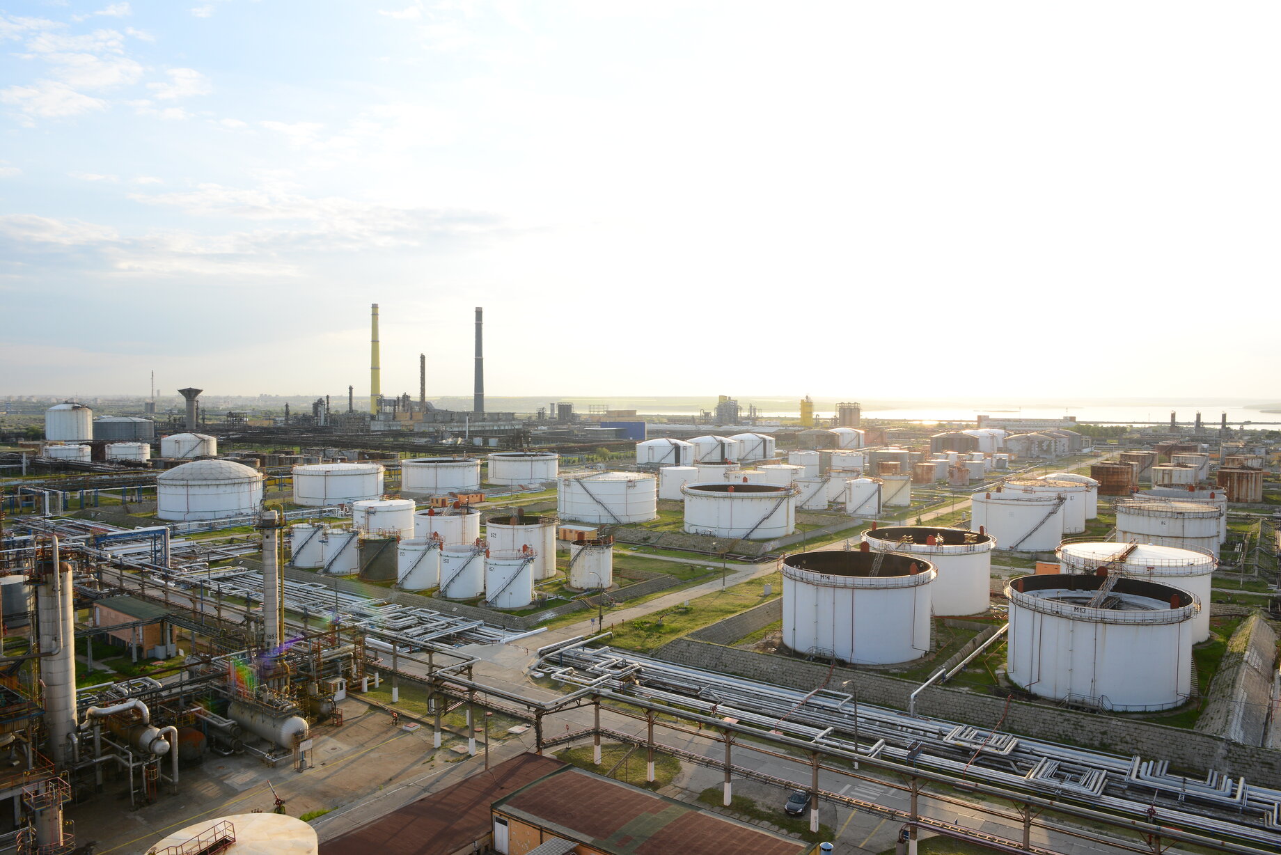 Rafinăria Petromidia Năvodari a procesat 4,6 milioane tone de materii ...