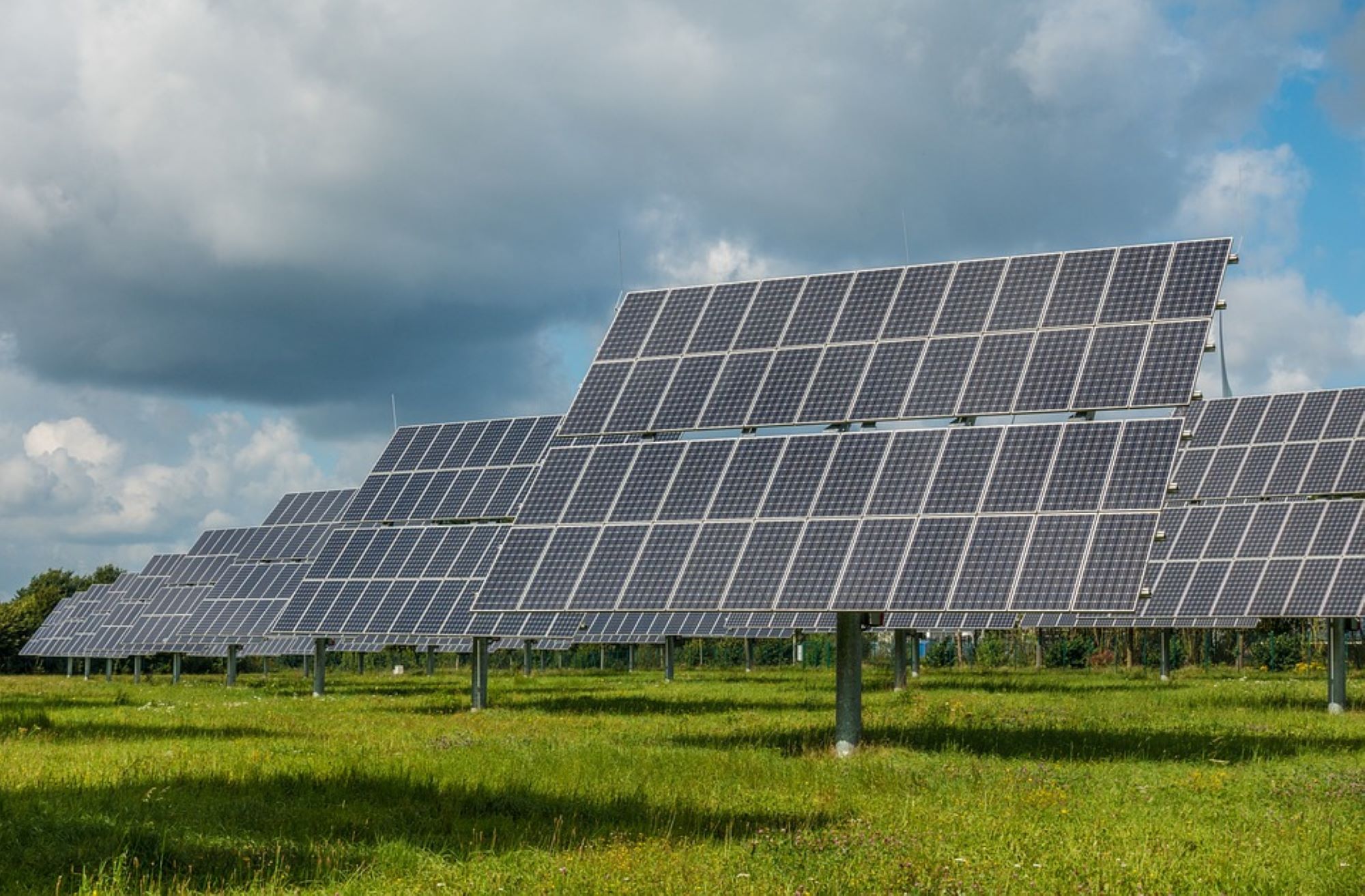 Orașul Chitila își construiește un parc fotovoltaic cu 1.600 de panouri ...